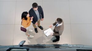 How Does Carmax Auto Finance Handle Late Payments? - How Late Is Too Late?